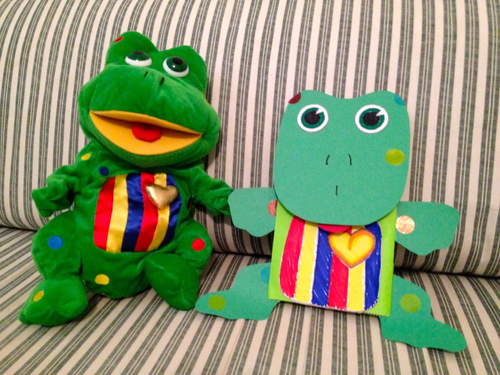 Make a Frog Puppet | Granny Vee